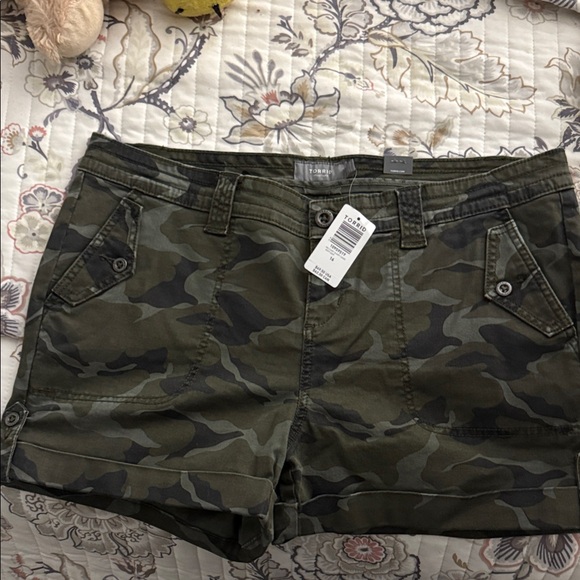 torrid | Shorts | Torrid Camouflage Womens Cargo Shorts | Poshmark